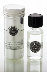 Organic Zanthoxylum Essential Oil (Zanthoxylum armatum)